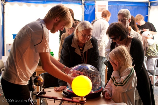 Lek fysiker för en dag, nu på lördag - Rymdstyrelsen